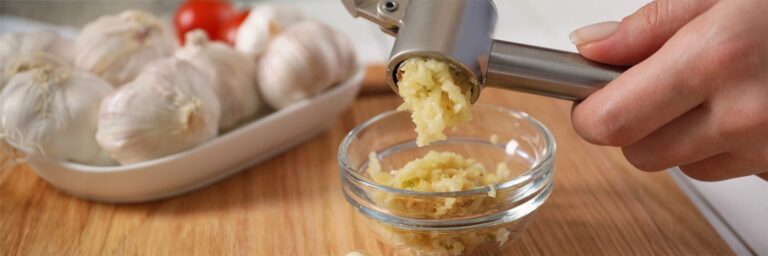Your How-To Guide on Preparing Garlic: When to Chop, Mince, Slice, and ...